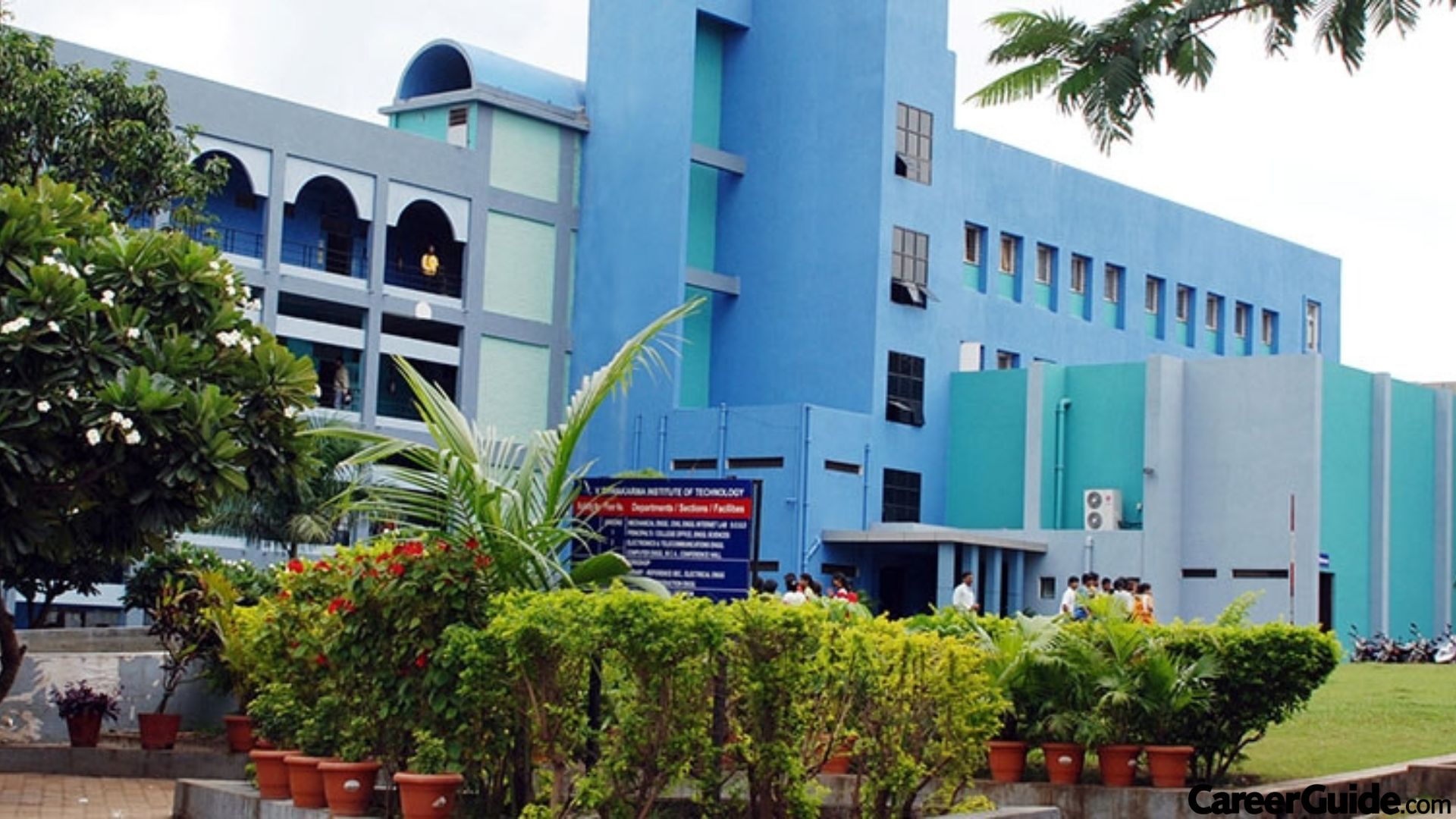 Top 10 Engineering Colleges in Pune - CareerGuide