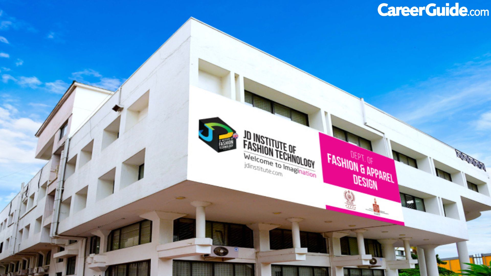 BEST COLLEGES TO PURSUE MAKEUP AND BEAUTY