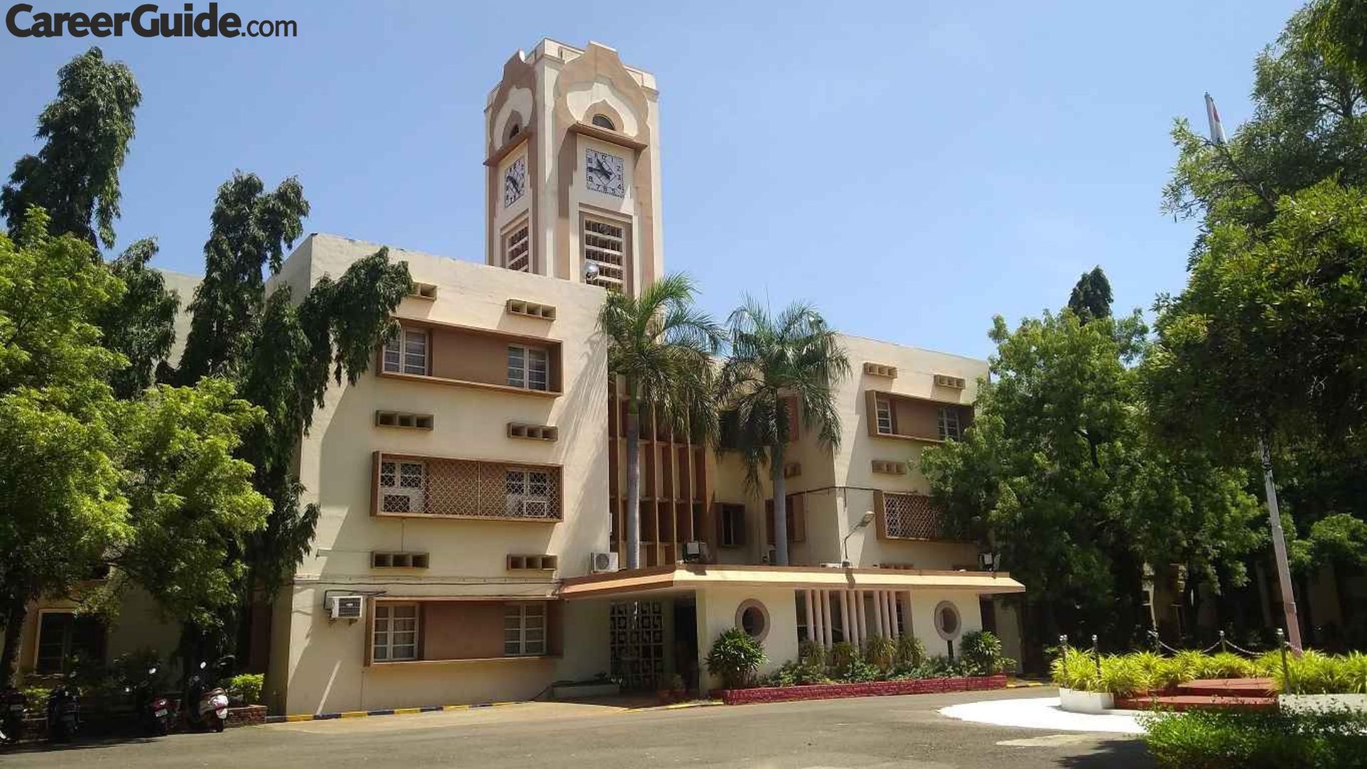 Top 10 B.Tech Colleges for Computer Science field in India - CareerGuide