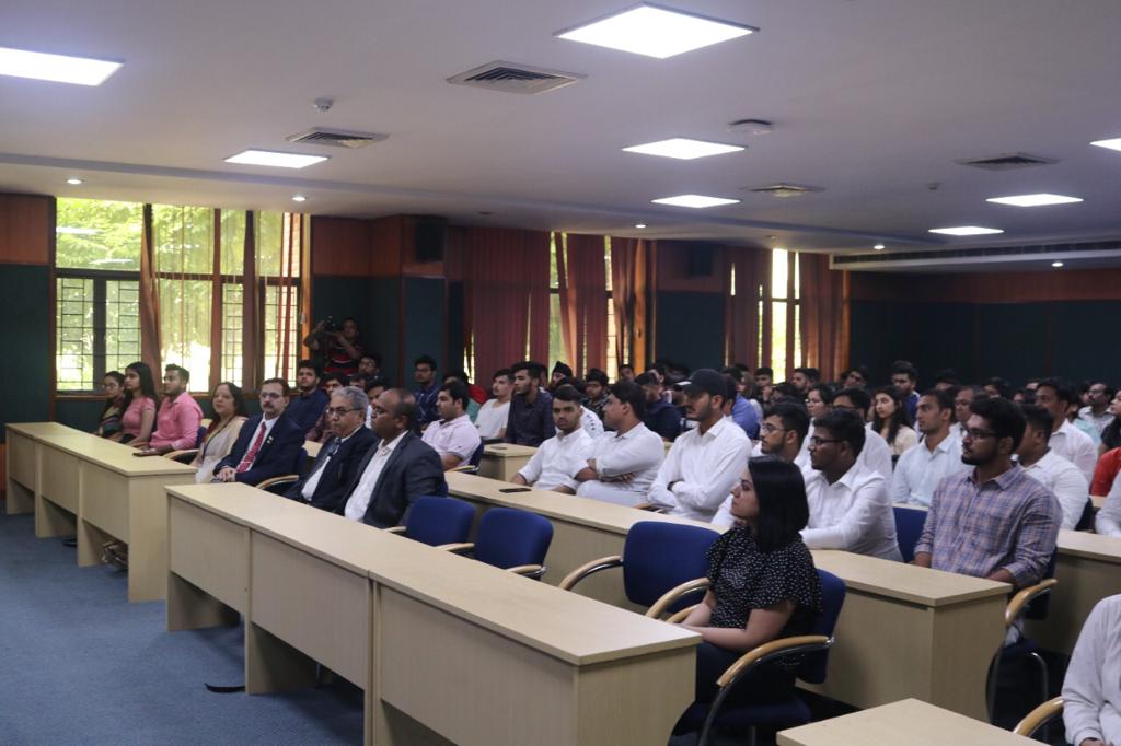 Amity Global Business School - CareerGuide
