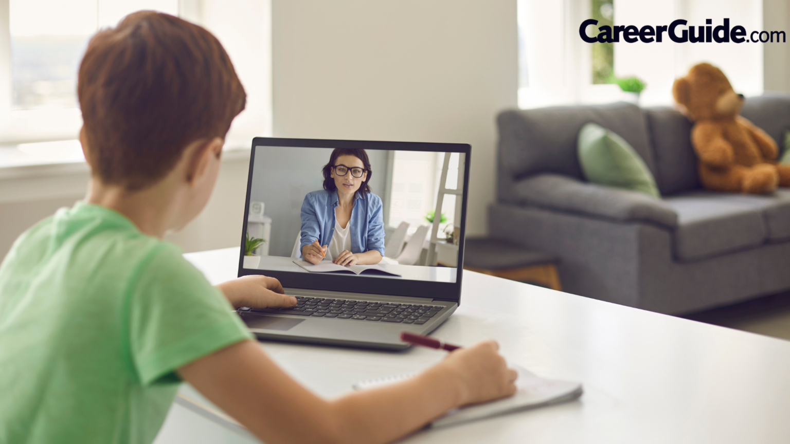 10 Positive Ways Of How Social Media Helps Students - Careerguide