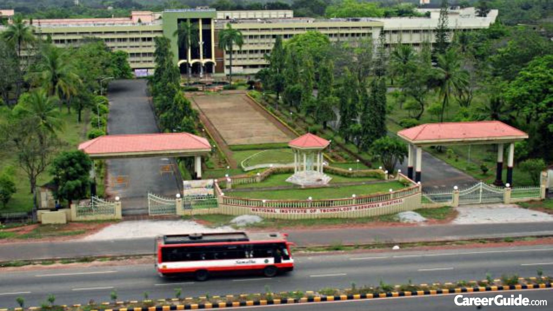 Top 10 Colleges For Engineering In Karnataka - CareerGuide