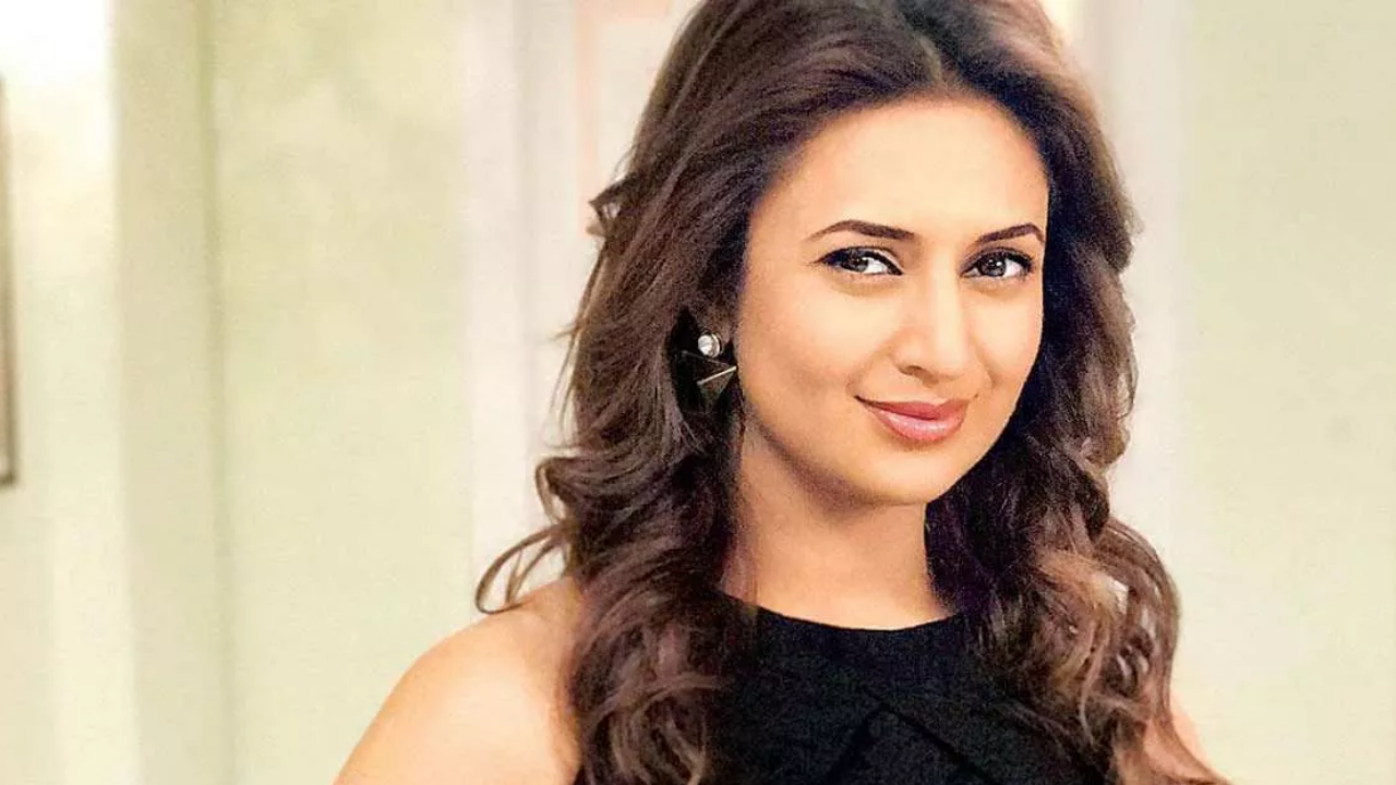 Divyanka Tripathi: Husband, Instagram, Boyfriend, Wiki, and Bio